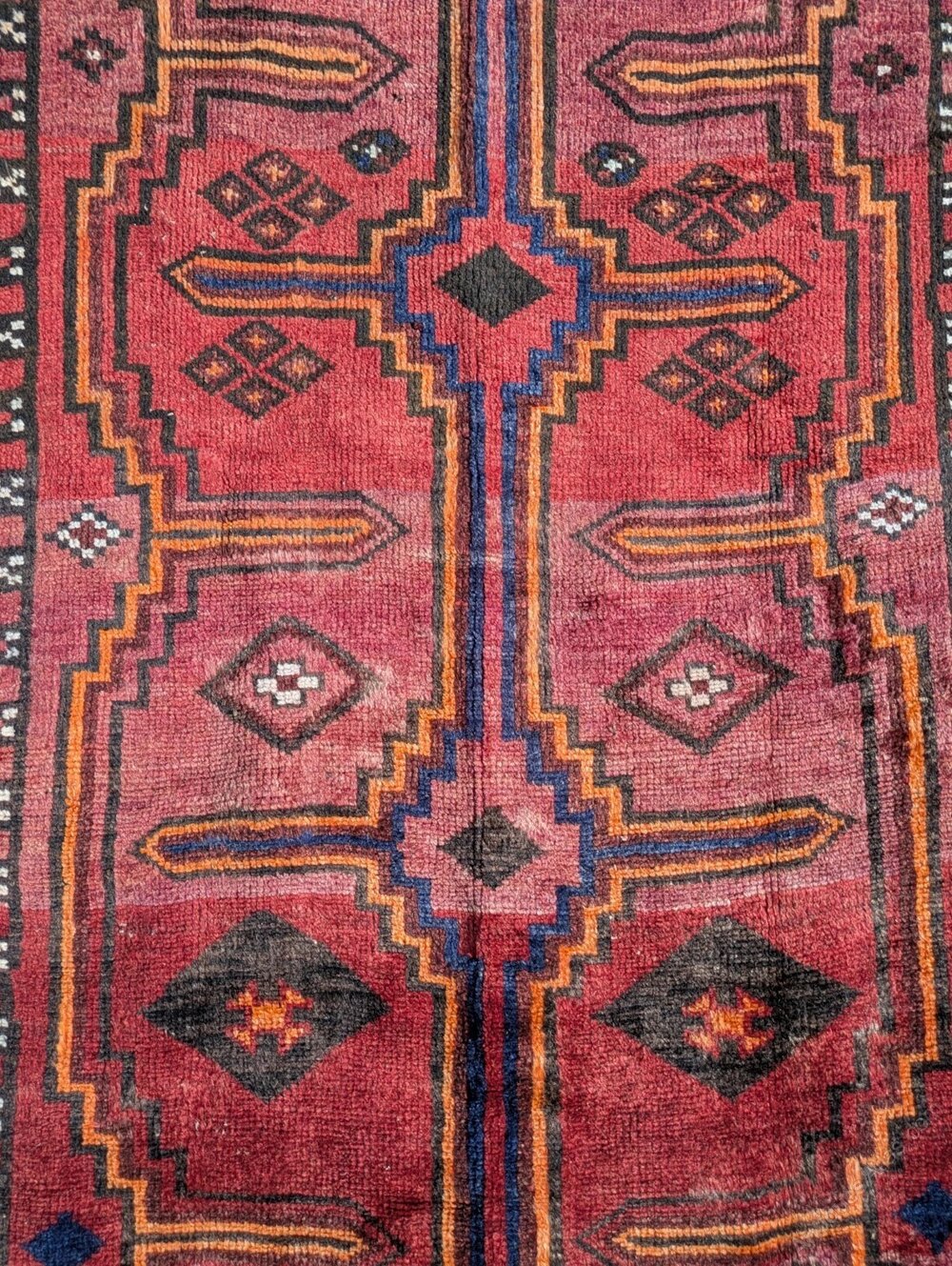 Antiques Atlas - Hand Woven Luri Carpet as623a4619