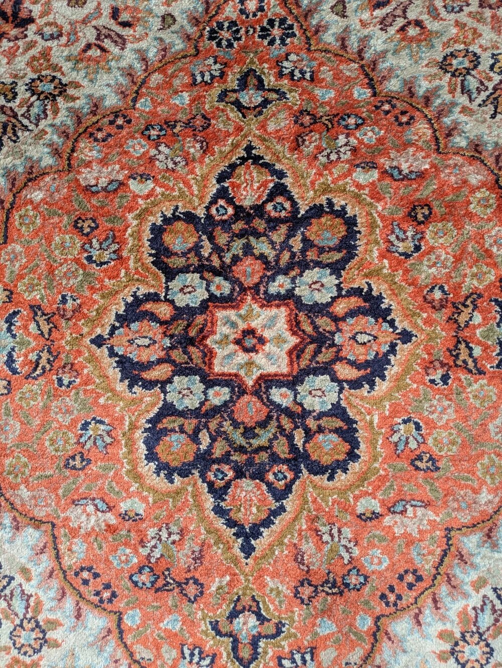 Antiques Atlas - Pretty Kashmir Silk Carpet as623a4624