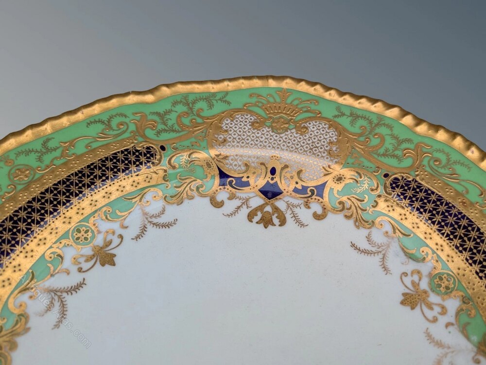 Antiques Atlas - Share Set Of 5 Coalport Dinner Plates as623a4643