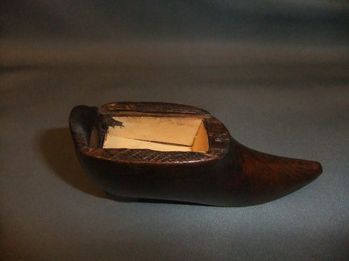 Antiques Atlas - 19th Century Shoe Snuff Box