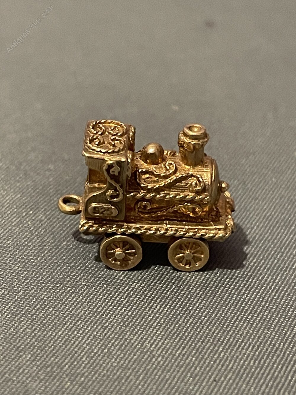 Antiques Atlas - 9ct Steam Loco Charm as218a4102 / CZ-LAA-E
