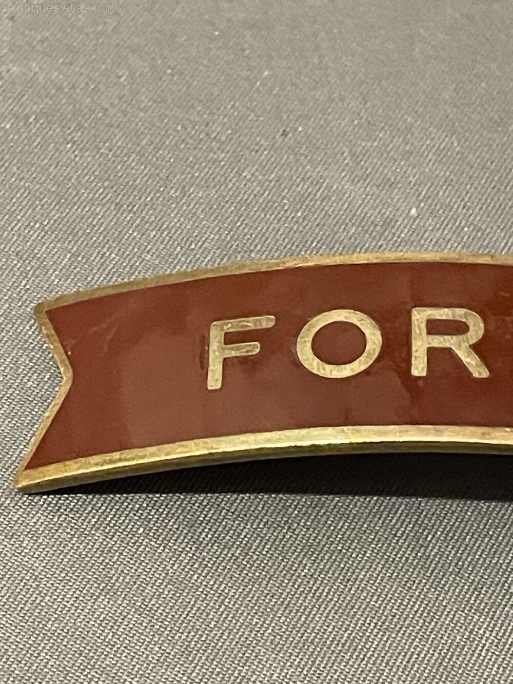 Antiques Atlas - BR(W) Fish Tail Cap Badge Foreman as218a4010 / XML-LS-625