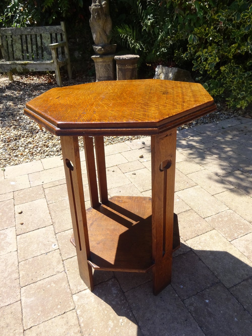 Arts & Crafts Octagonal Table On Pierced Legs - Antiques Atlas