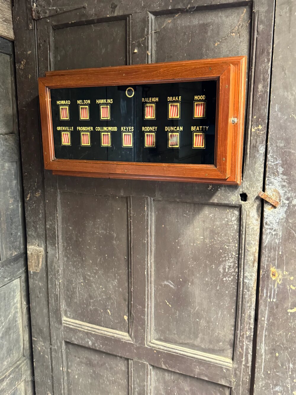 Antiques Atlas - 1930S DOLPHIN SQUARE INDICATOR BOARD – ESPIONAGE as226a595