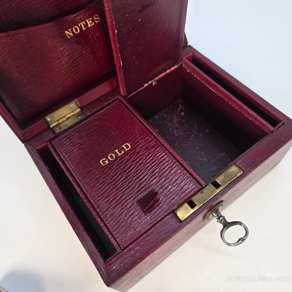 Antiques Atlas - Bullion Box Made From Moroccan Red Leather C1890 as755a565