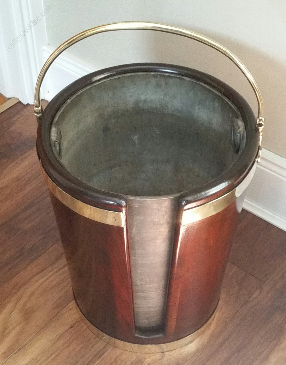 Antiques Atlas - Irish Mid 18th Century Plate Bucket.