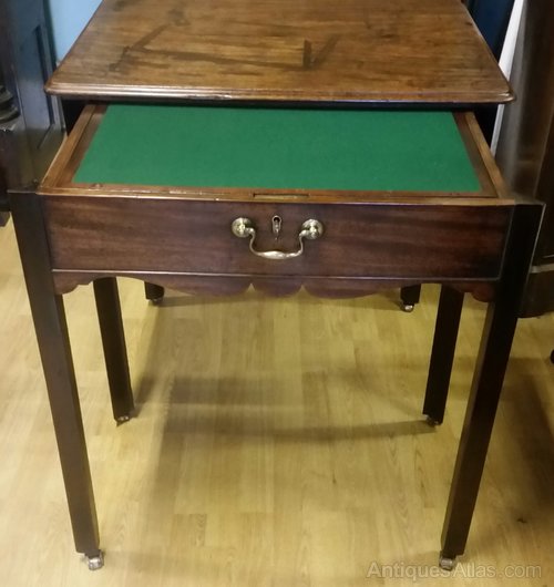 Mid 18th Century Mahogany Architects Table. - Antiques Atlas