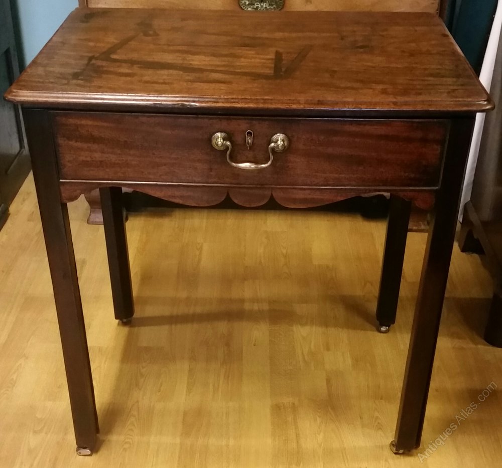 Mid 18th Century Mahogany Architects Table. - Antiques Atlas