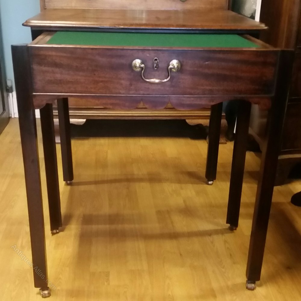 Mid 18th Century Mahogany Architects Table. - Antiques Atlas