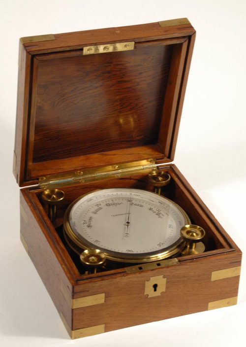 Antiques Atlas - Cased Altimeter/barometer