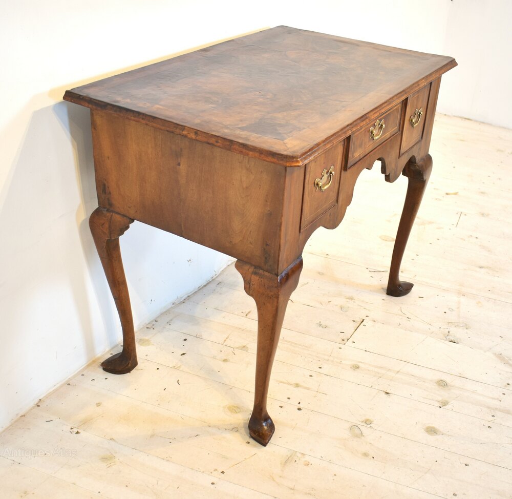 Walnut Lowboy Or Dressing Table Circa 1725 as1187a103 / lowboy 3 ...
