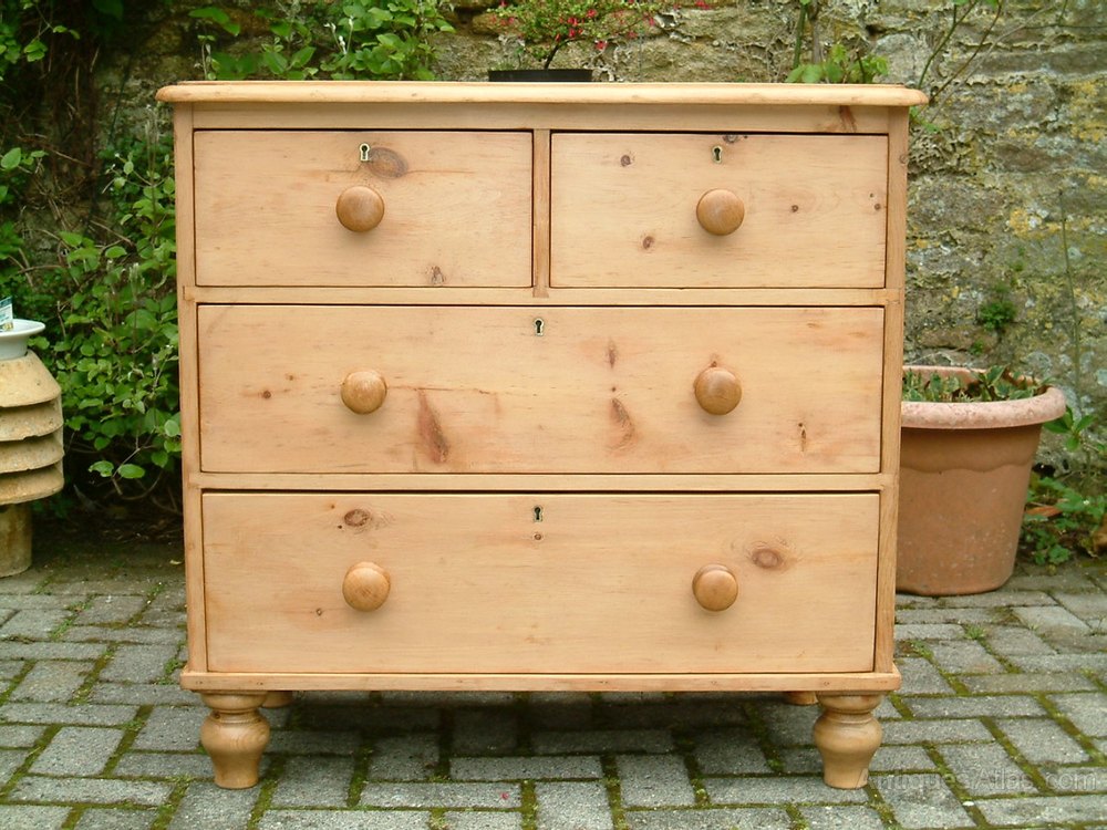 A Restored Victorian Pine Chest - Antiques Atlas