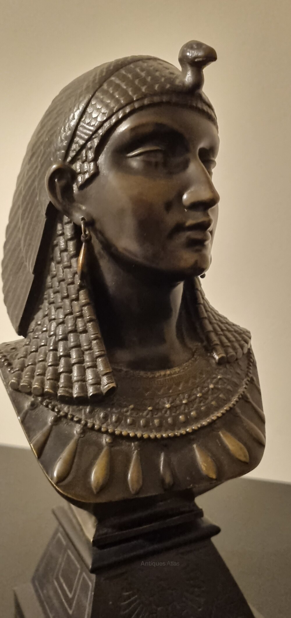 Antiques Atlas - 19th Century Bronze Bust Cleopatra By P Gagne as1029a336