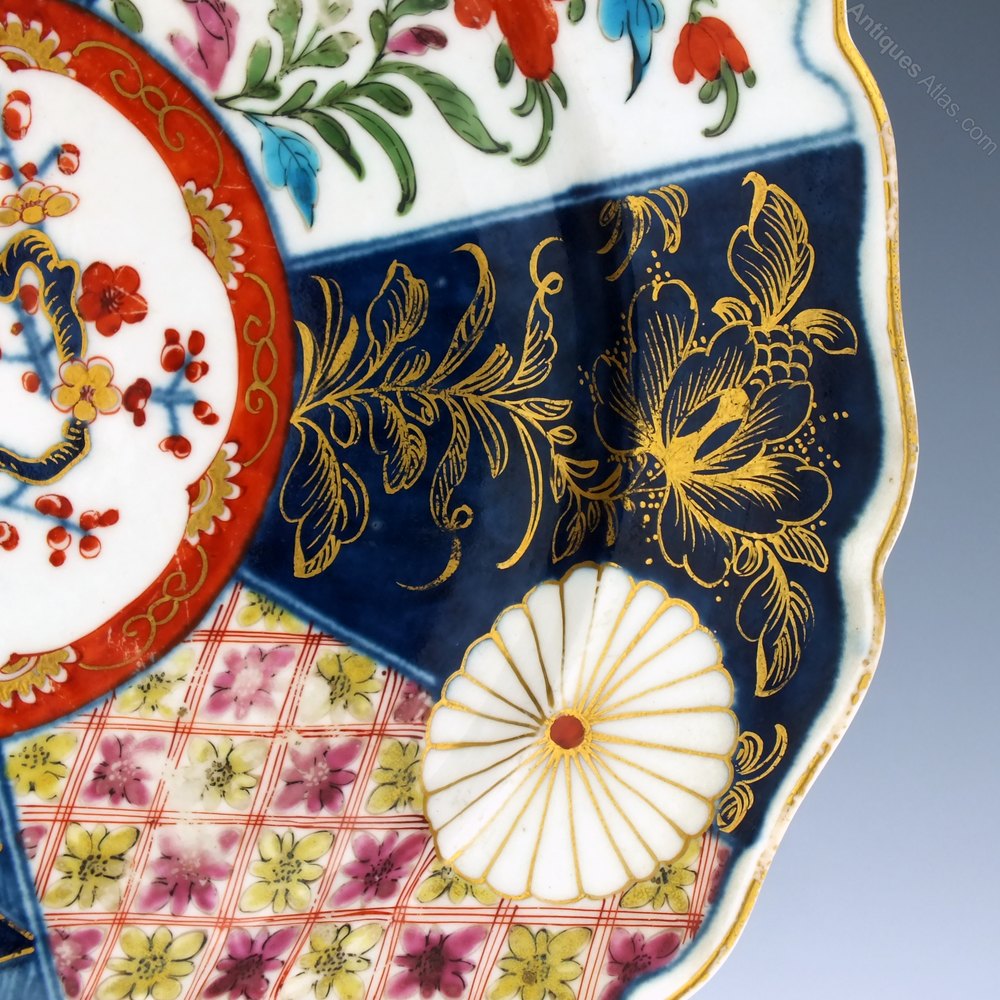 Antiques Atlas - First Period Worcester Old Mosaic Pattern Plates