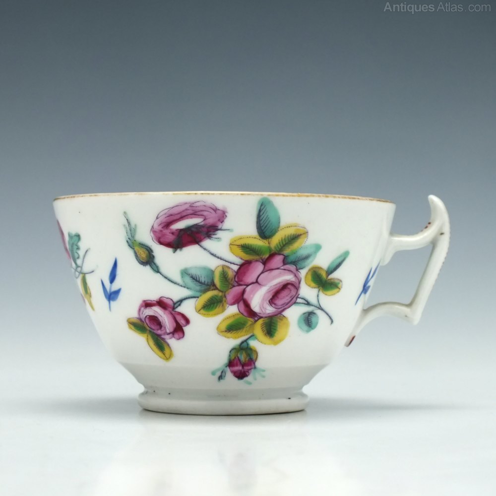 Antiques Atlas - New Hall Porcelain Tea Cup & Saucer C1820