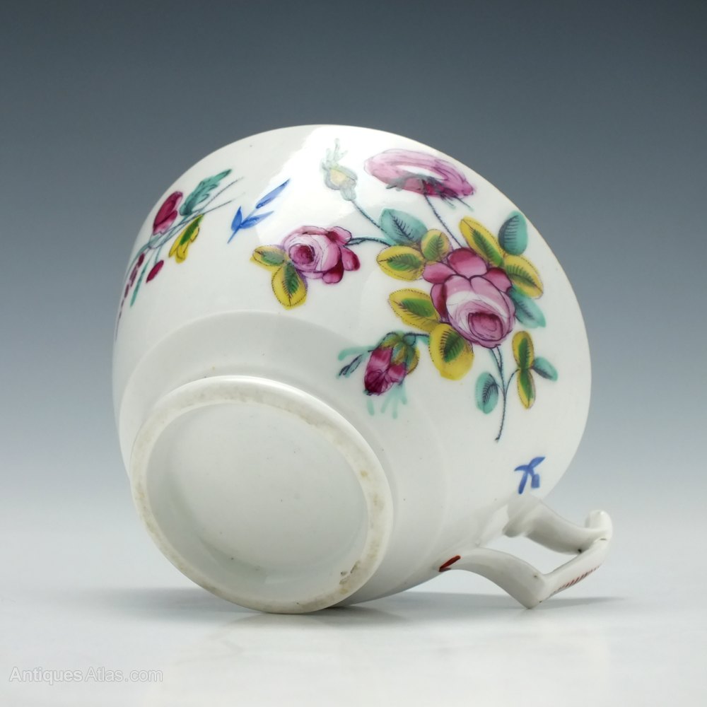 Antiques Atlas - New Hall Porcelain Tea Cup & Saucer C1820
