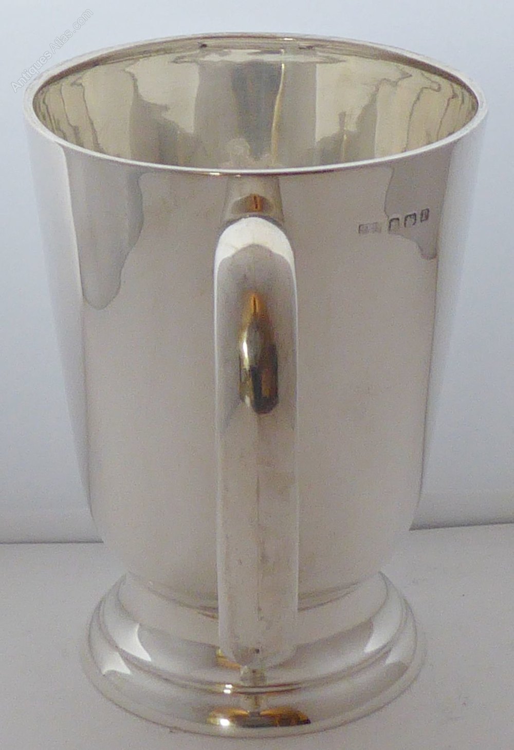Antiques Atlas - 1914 Hallmarked Solid Silver 1 Pint Tankard 320g