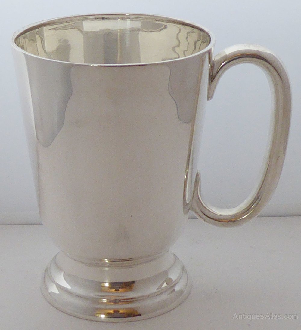 Antiques Atlas - 1914 Hallmarked Solid Silver 1 Pint Tankard 320g