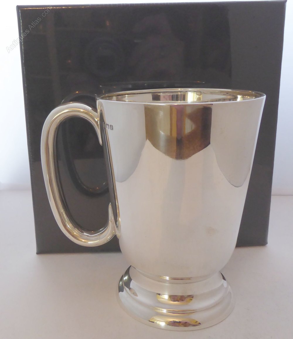 Antiques Atlas - 1914 Hallmarked Solid Silver 1 Pint Tankard 320g