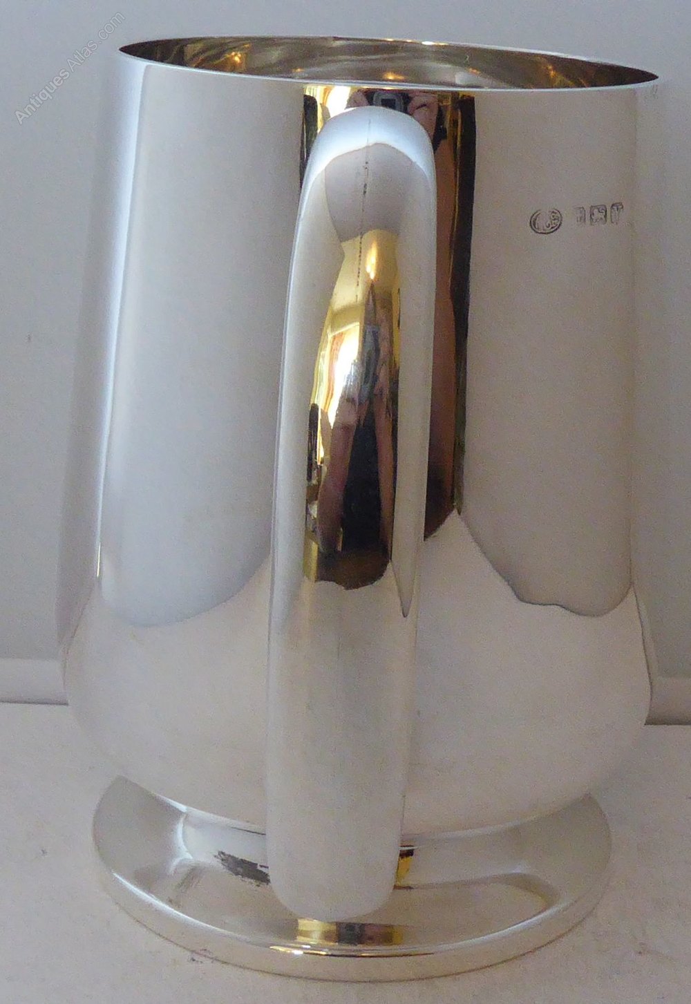 Antiques Atlas - 1 Pint 1948 Hallmarked Solid Silver Tankard Mug