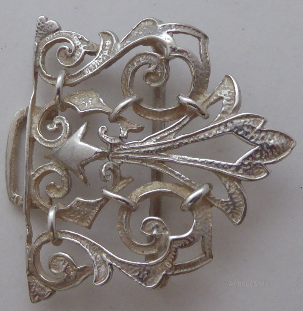 Solid Silver Nurses Belt Buckle | Paul Smith