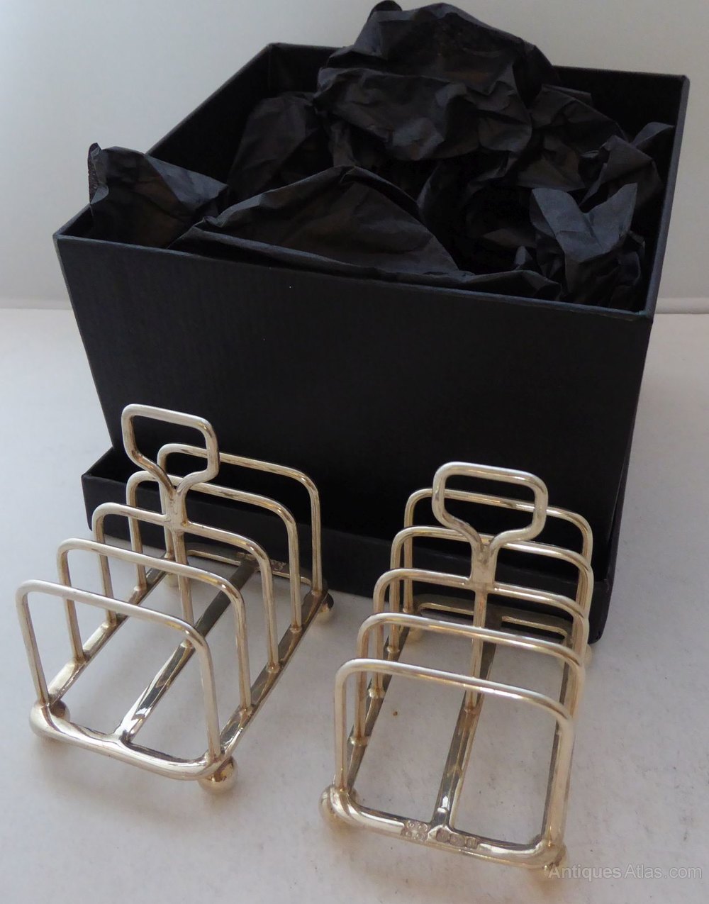 Antiques Atlas - Pair Scottish 1912 Solid Silver Toast Racks