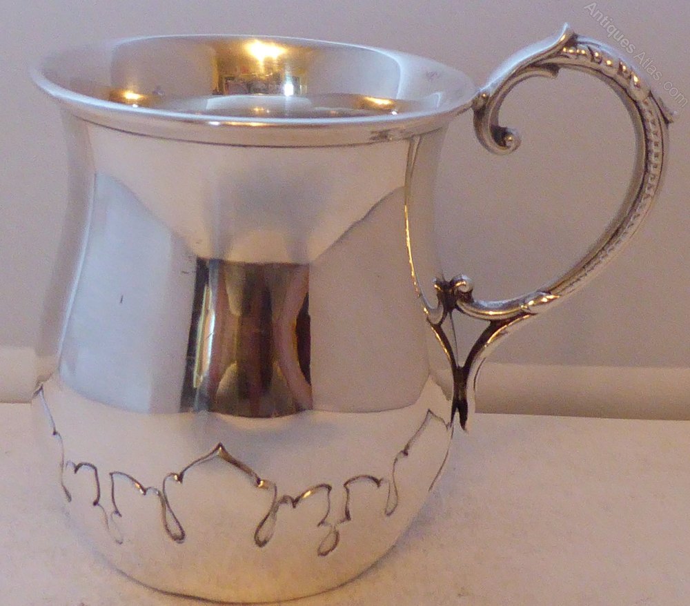Antiques Atlas - Scottish 1915 Solid Silver 1/2 Pint Tankard
