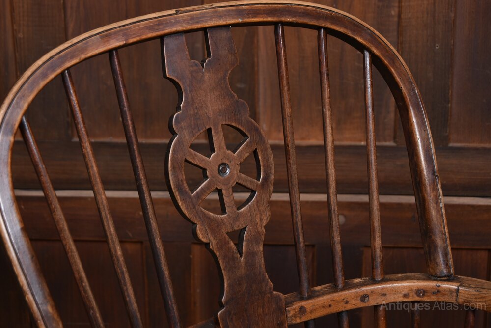 19th‑Century Wheel‑Back Windsor Armchair as856a3202 / sai4224 ...