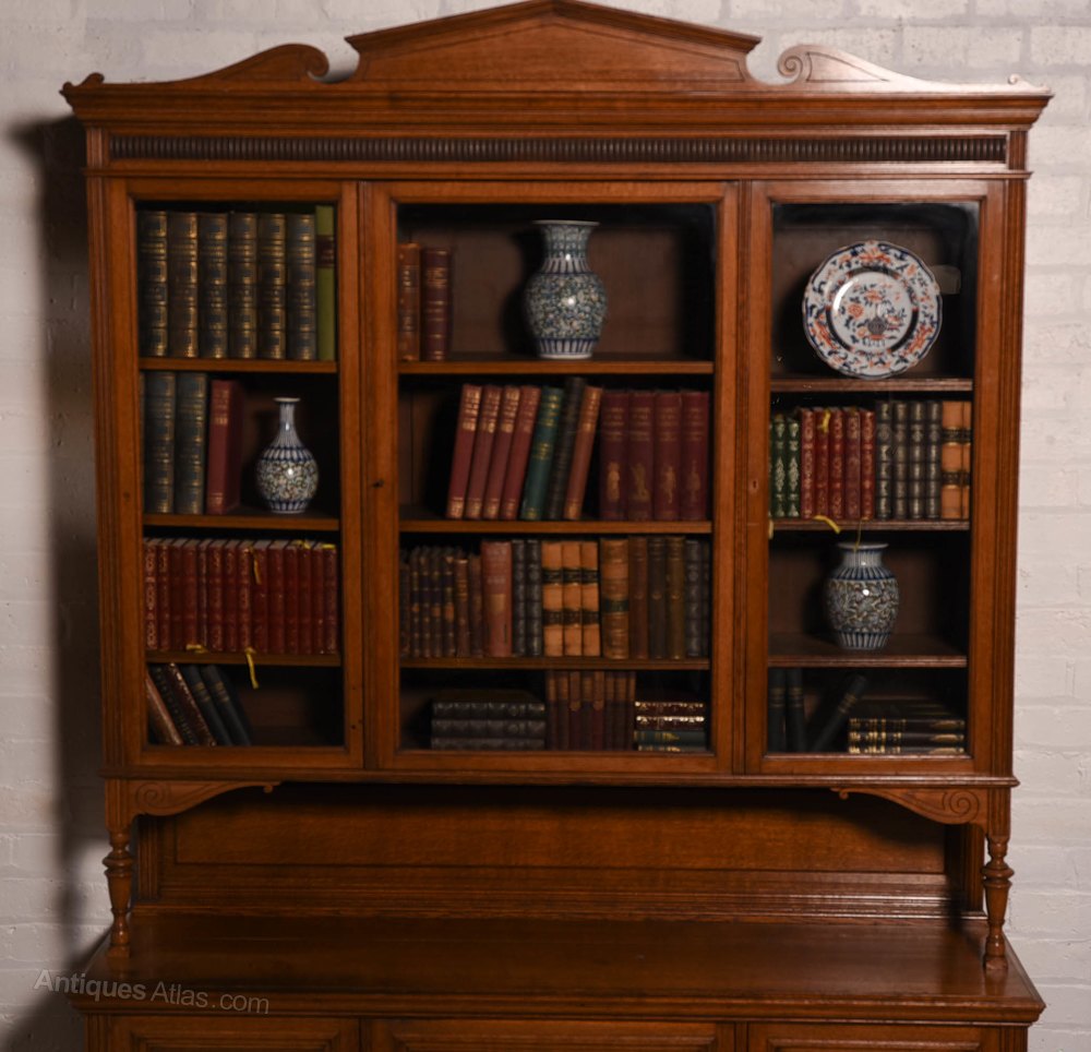 Impressive Large Oak 3 Door Bookcase - Antiques Atlas