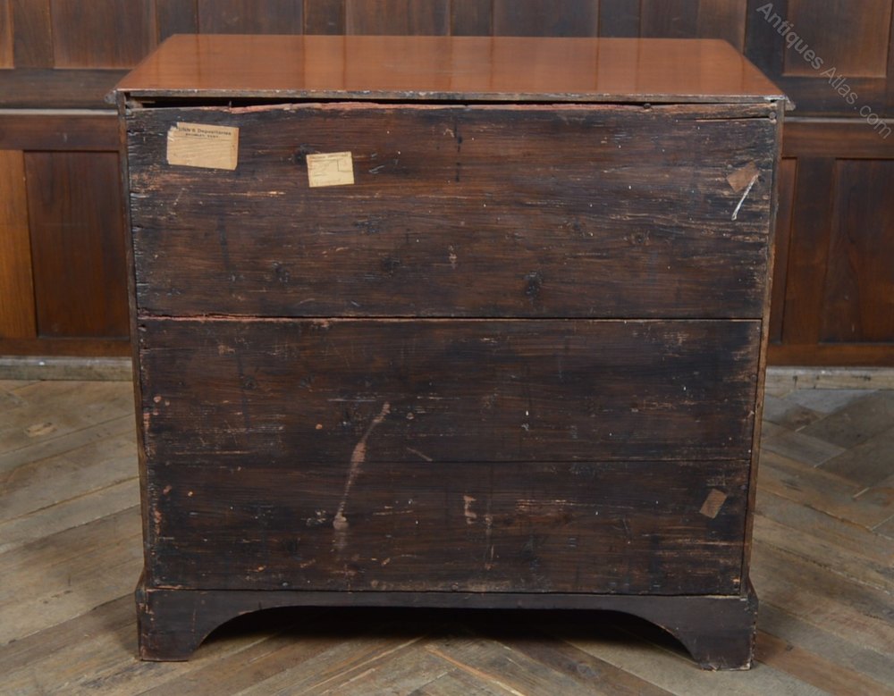 Regency Mahogany Chest Of Drawers - Antiques Atlas