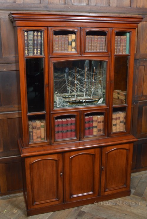 Impressive Victorian Bookcase In Solid Mahogany - Antiques Atlas