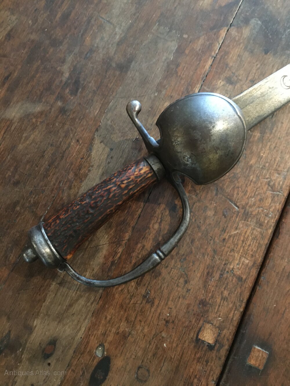 Antiques Atlas - 18 Century Stag Handled Hunting Hanger as897a1016 / Hanger