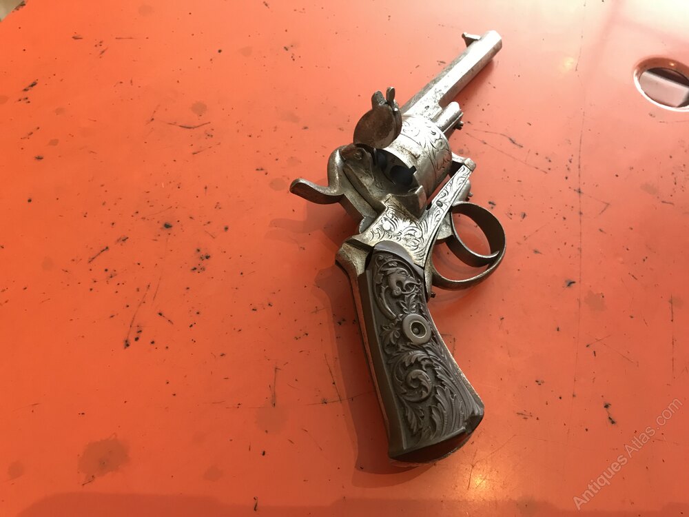 Antiques Atlas - Highly Decorative Pin Fire Revolver as897a941 / Pin fire 3