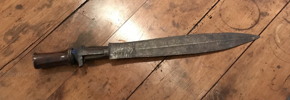 Antiques Atlas - Short Sword African 19ct Gibon Fang Sword