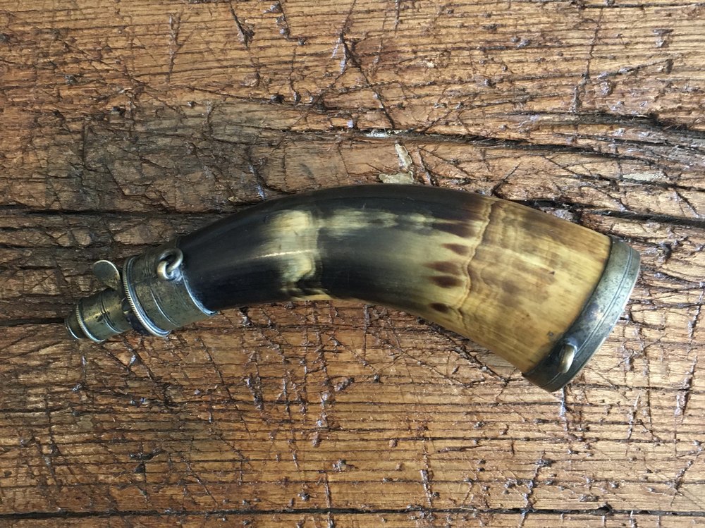 Antiques Atlas - Victorian Horn Powder Flask