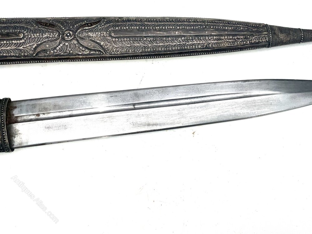 Antiques Atlas - 19th-century Caucasian Kindjal Dagger as1076a1566 / FRC