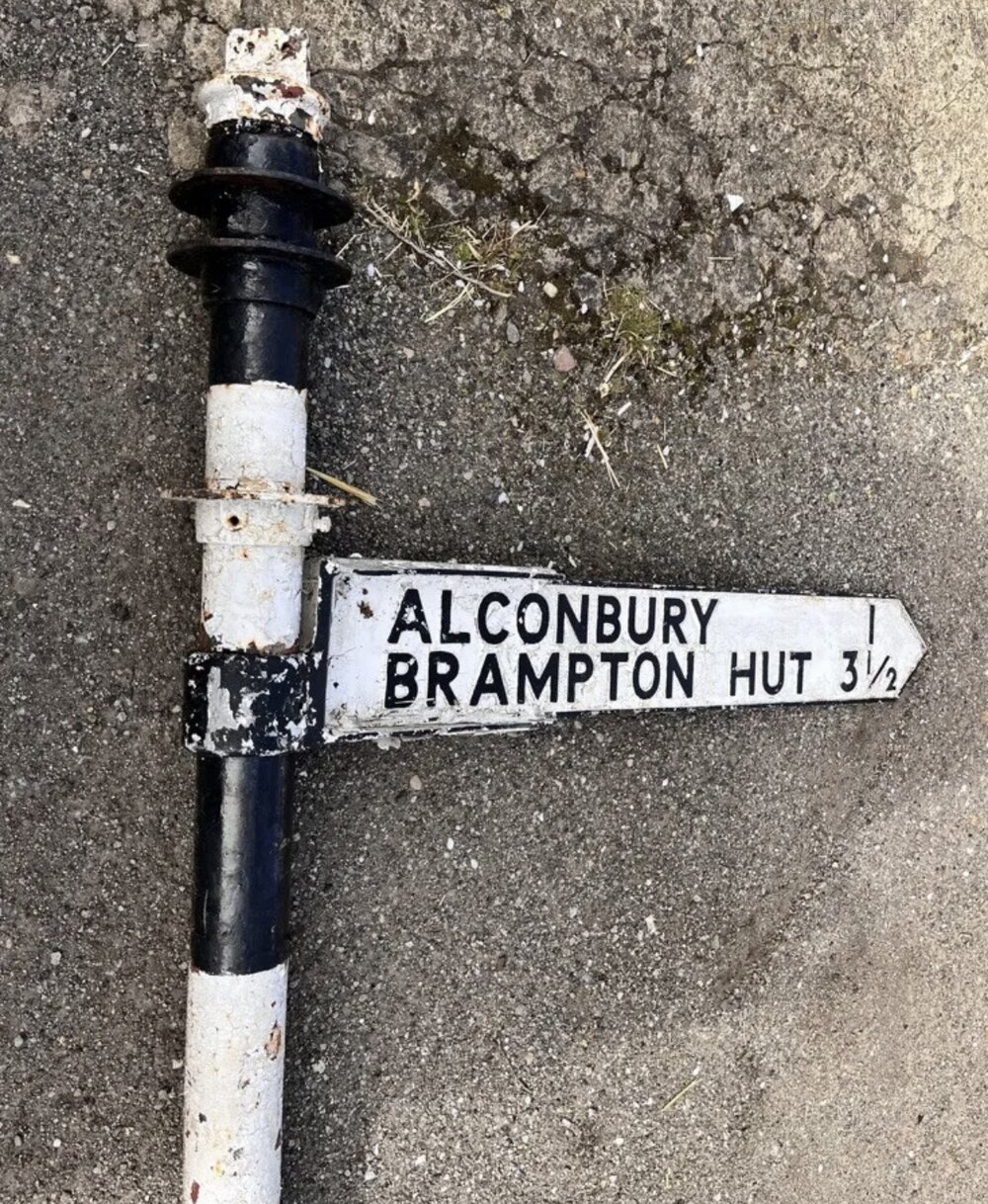 Antiques Atlas - Pre Warboys Road Sign Huntingdon Alconbury A1