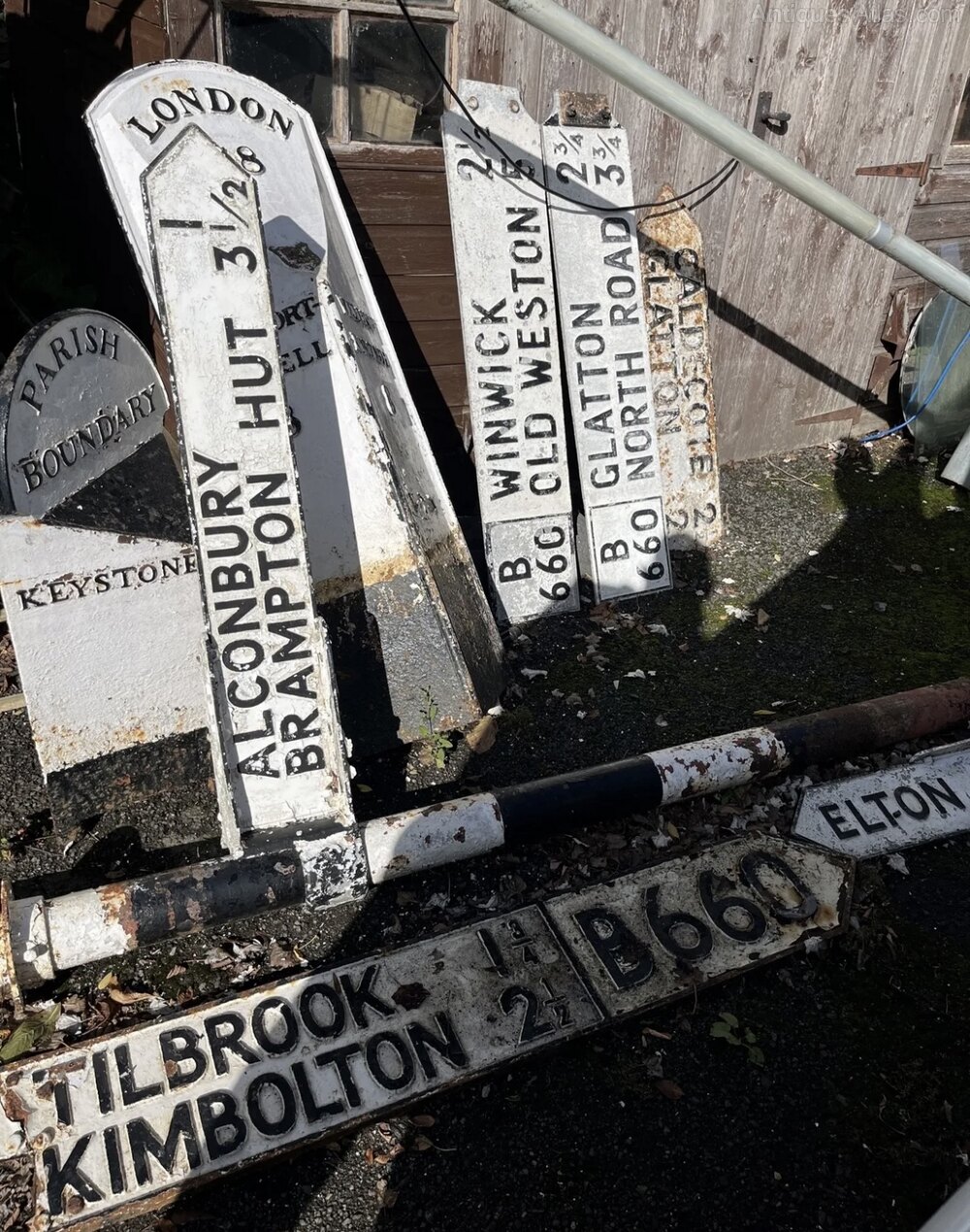 Antiques Atlas - Pre Warboys Road Sign Huntingdon Alconbury A1