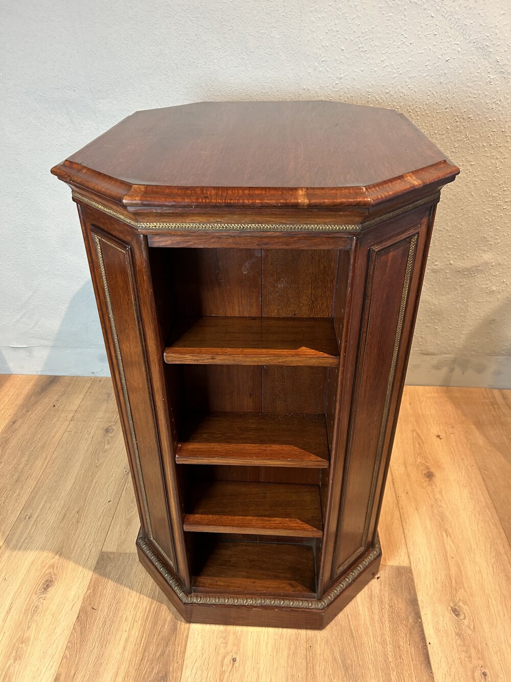 Octagonal Open Freestanding Bookcase In Partridge as1247a010 - Antiques ...