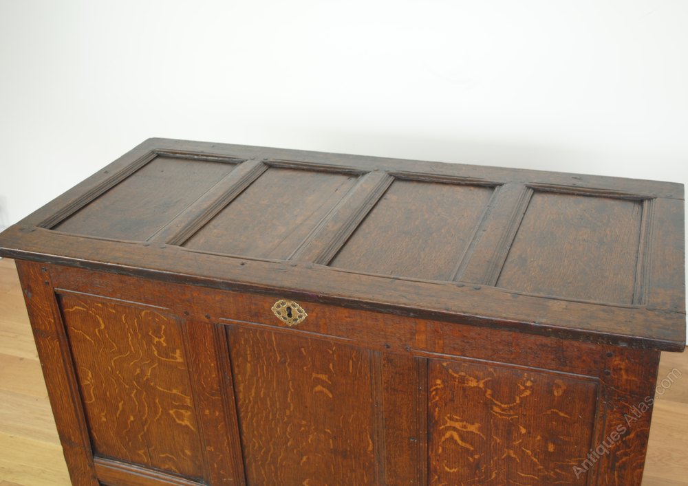 Circa 1700 Oak Coffer - Antiques Atlas