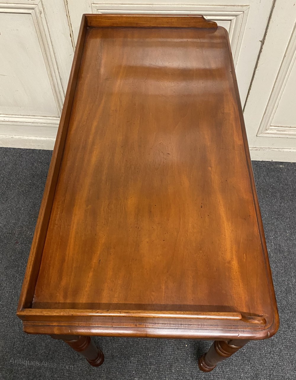 Victorian Mahogany Writing Table - Antiques Atlas