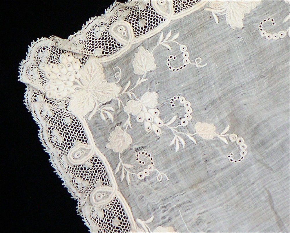 Antiques Atlas - Antique Victorian Embroidered Handkerchief