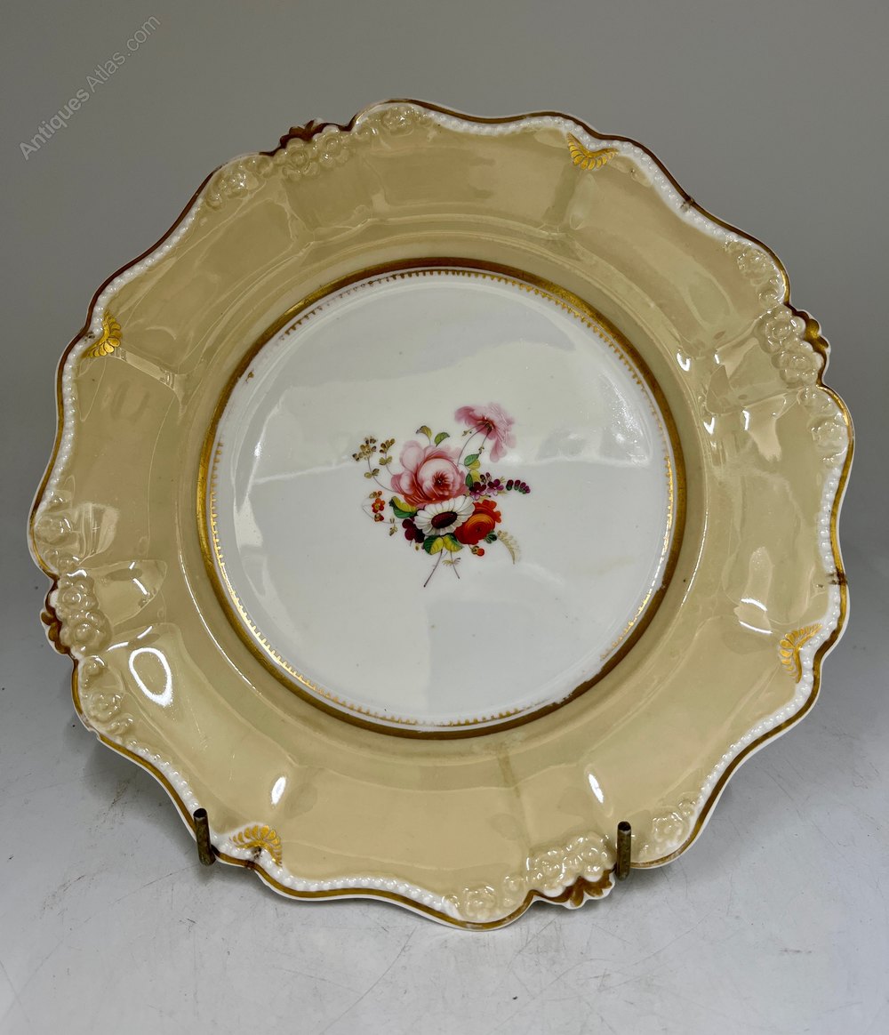 Antiques Atlas - 19 Th Century Spode Porcelain Plate Circa 1830