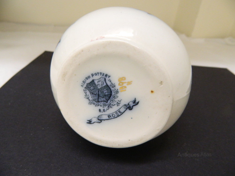 Antiques Atlas - 19th Century Albion Pottery Tooth Brush Holder