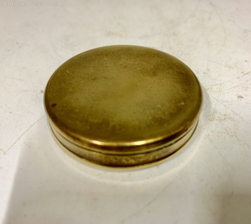 Antiques Atlas - Antique Brass Snuff Or Speciman Box Circa 1900