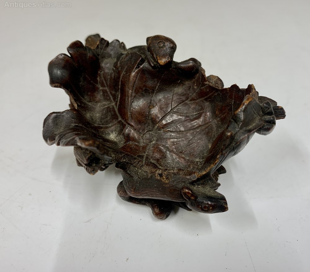 Antiques Atlas - Antique Oriental Carved Wooden Spoon Rest C.1800