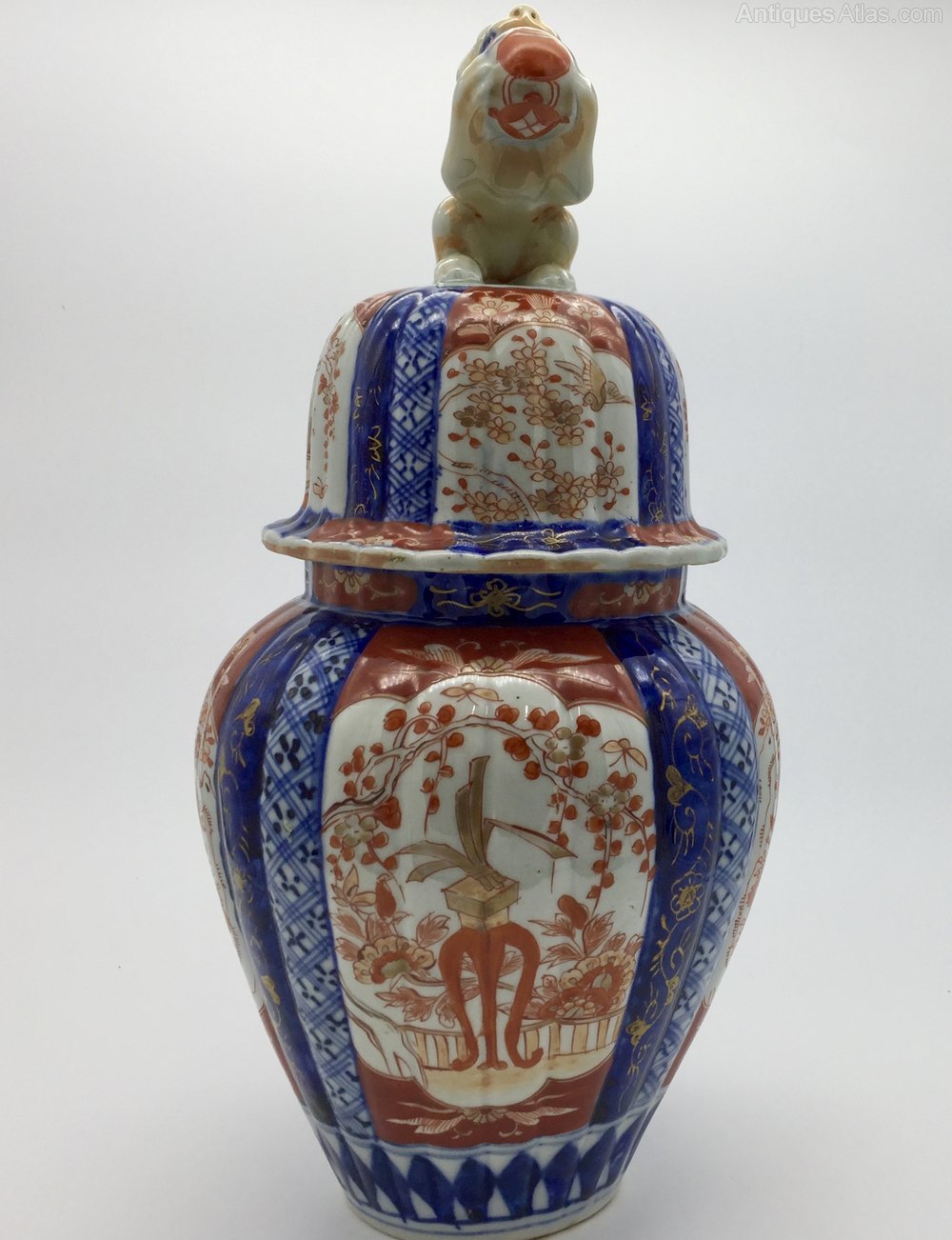 Antiques Atlas - Antique Oriental Imari Porcelain Temple Jar