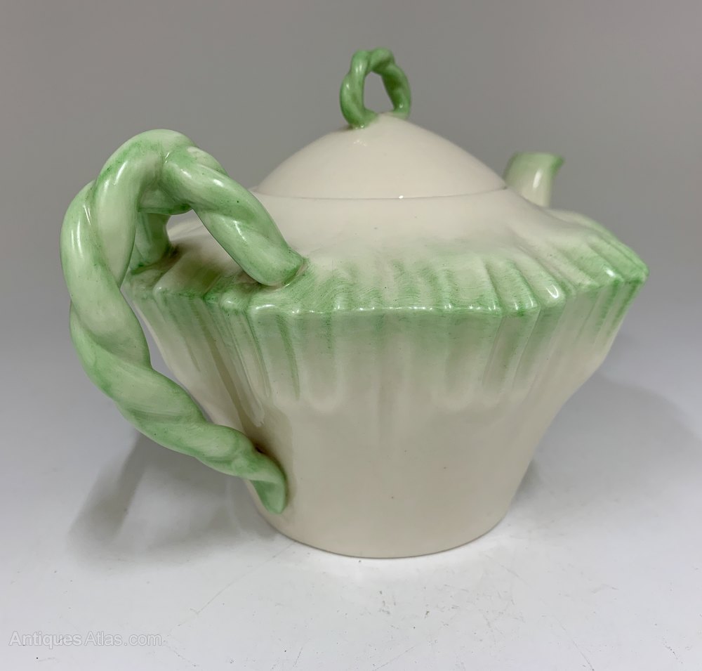Antiques Atlas - Belleek Hexagonal Pattern Tea Pot Circa 1891/1926