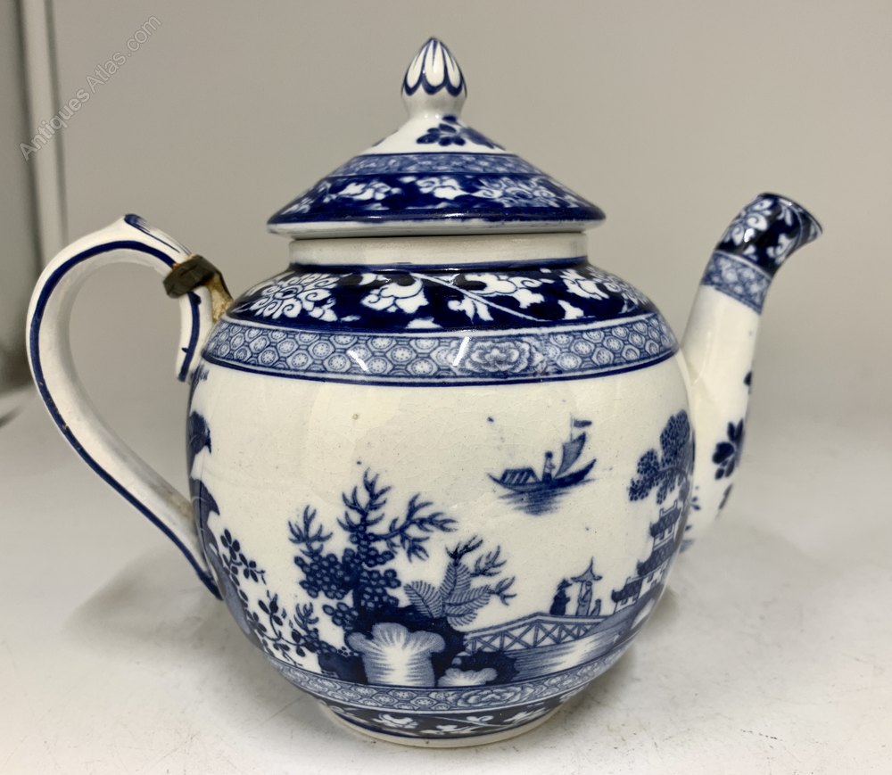 Antiques Atlas - Booths China Ming Pattern Tea Pot Circa 1912