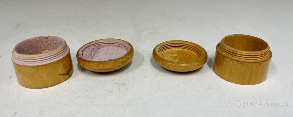 Antiques Atlas - Pair Treen Beechwood Powder Pots Circa 1895